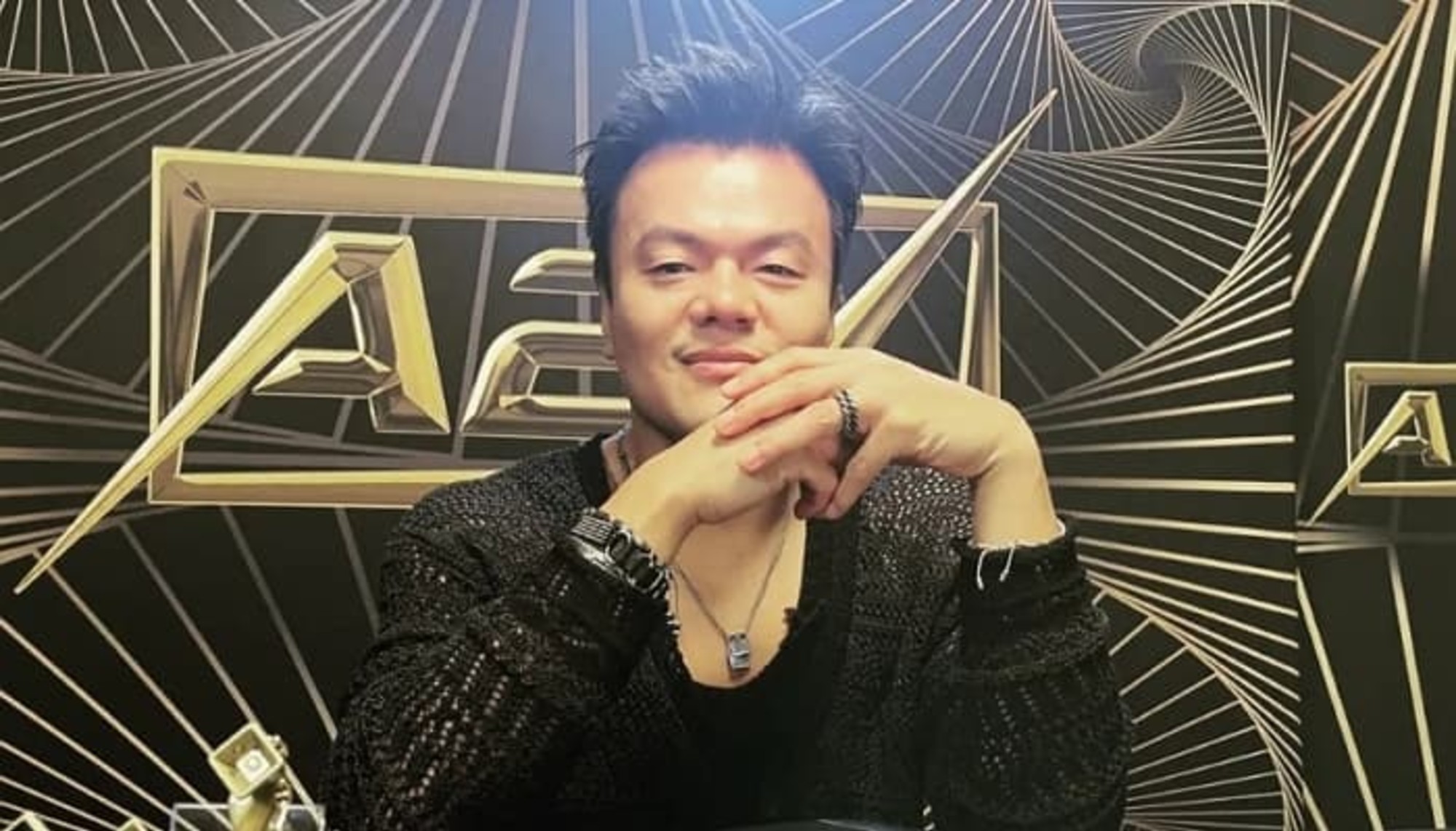 박진영 "황당한 꿈 이뤄졌다"…시가총액 3조 돌파한 JYP엔터테인먼트